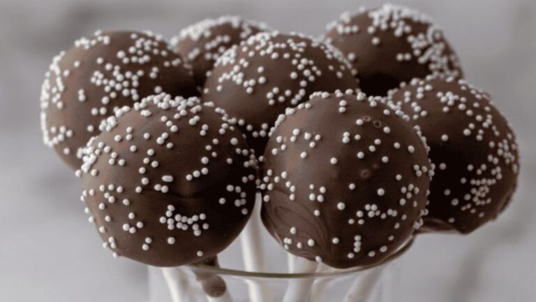 Chocolate Cake Pop Starbucks Recipe: A Sweet DIY Delight - The Foods Craft